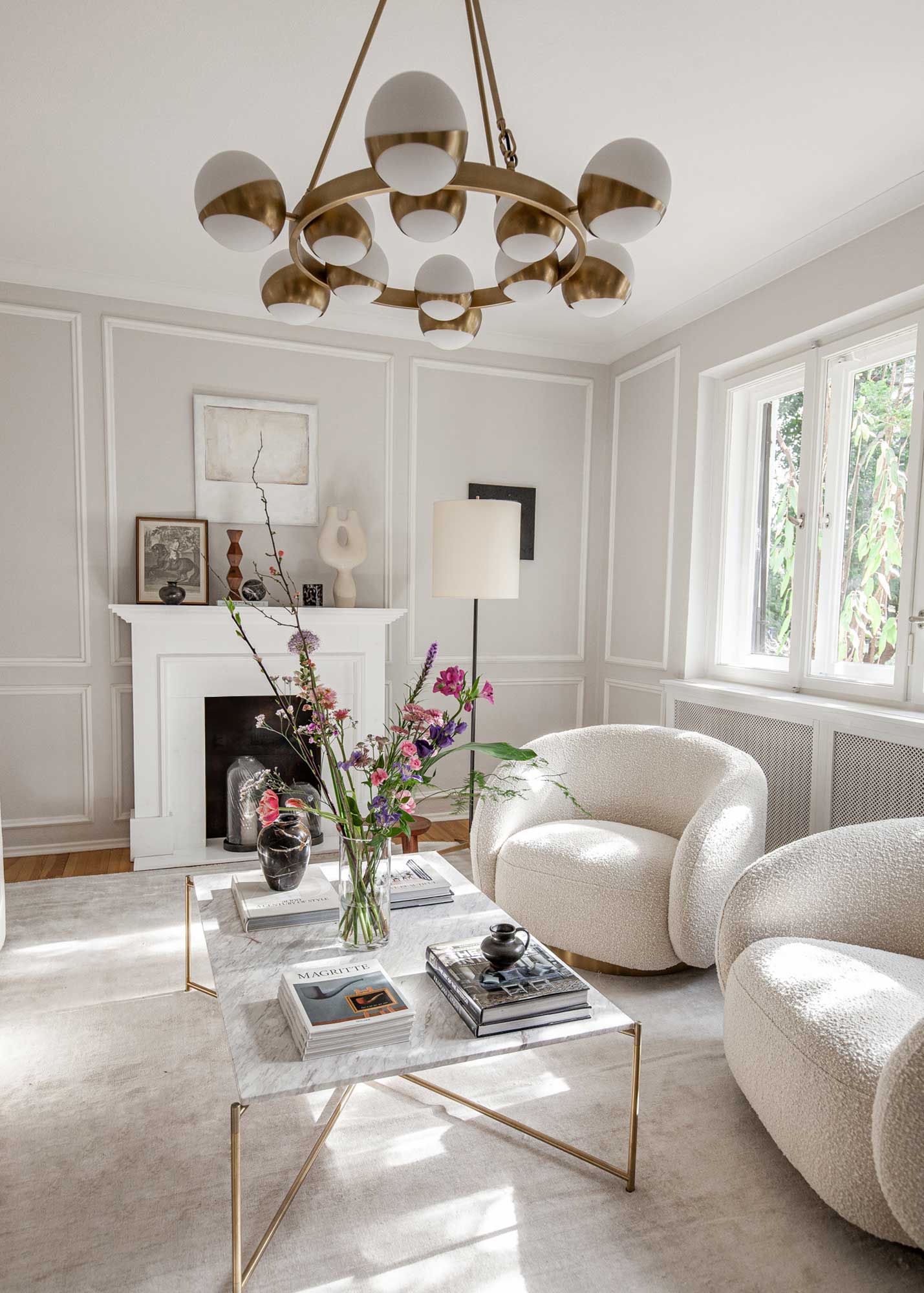 Contemporary Art Deco Living Rooms